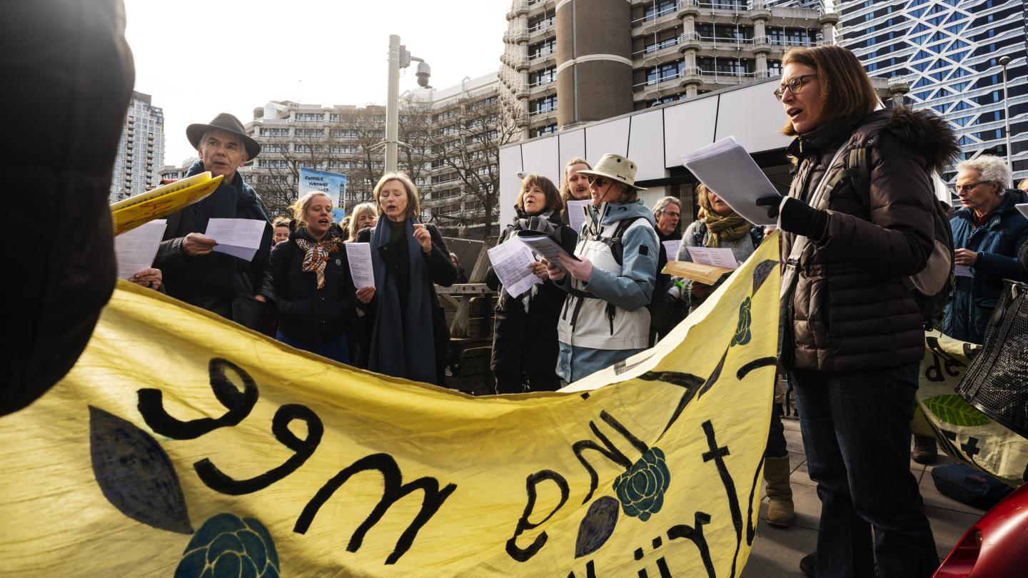 Debat over demonstratierecht in Nederland | Tweede Kamer der Staten ...