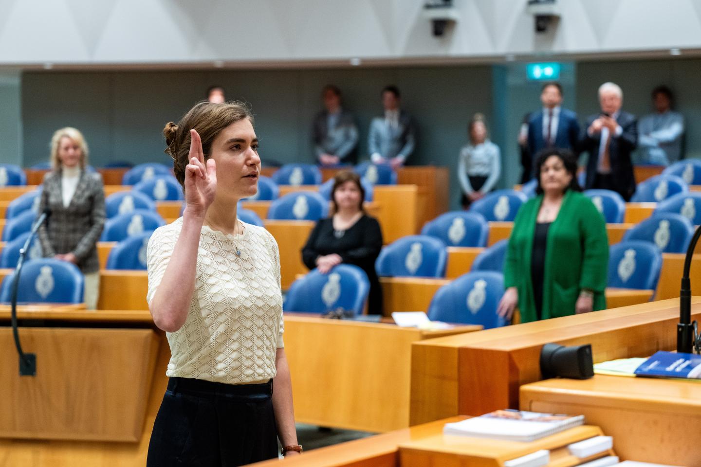 Beëdiging Kamerlid Lidewij de Vos | Tweede Kamer der Staten-Generaal