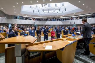 Beëdiging elf nieuwe Kamerleden | Tweede Kamer der Staten-Generaal